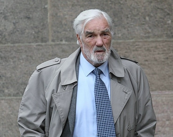 Alan Moir (born 1945): Celebrated Editorial Cartoonist And Satirical Artist From New Zealand ...