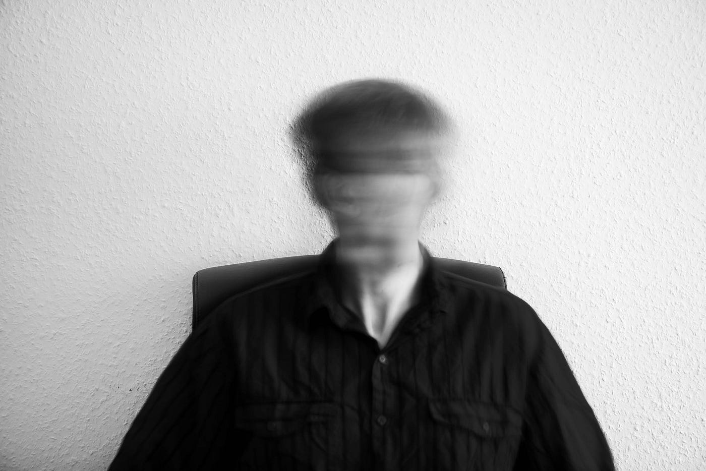 Blur Face On Video: Simple Techniques For Anonymity - Toons Mag