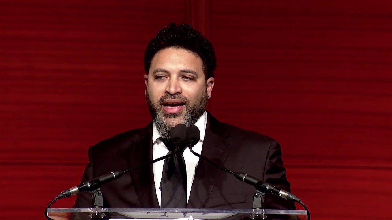 Darrin Bell: A Trailblazing Editorial Cartoonist's Journey - Toons Mag